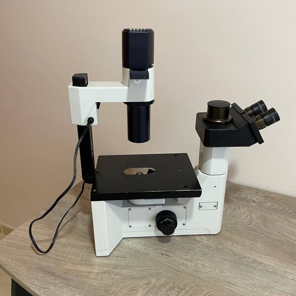 Microscopio Invertido Leica DMIL – Microscopistas